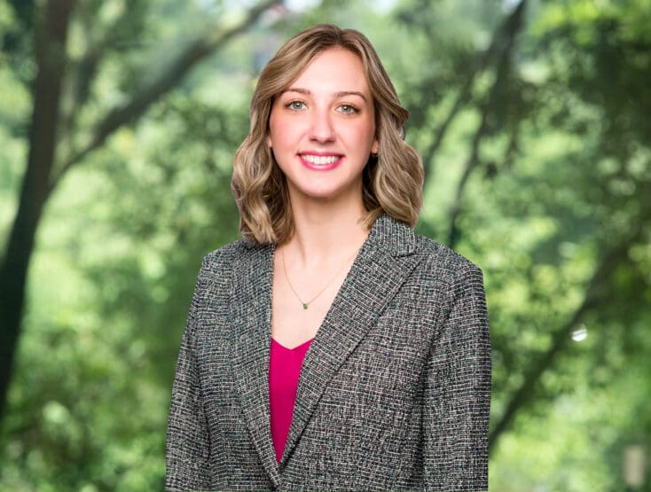 Elizabeth Marra, Esq. - Montlick Injury Attorneys